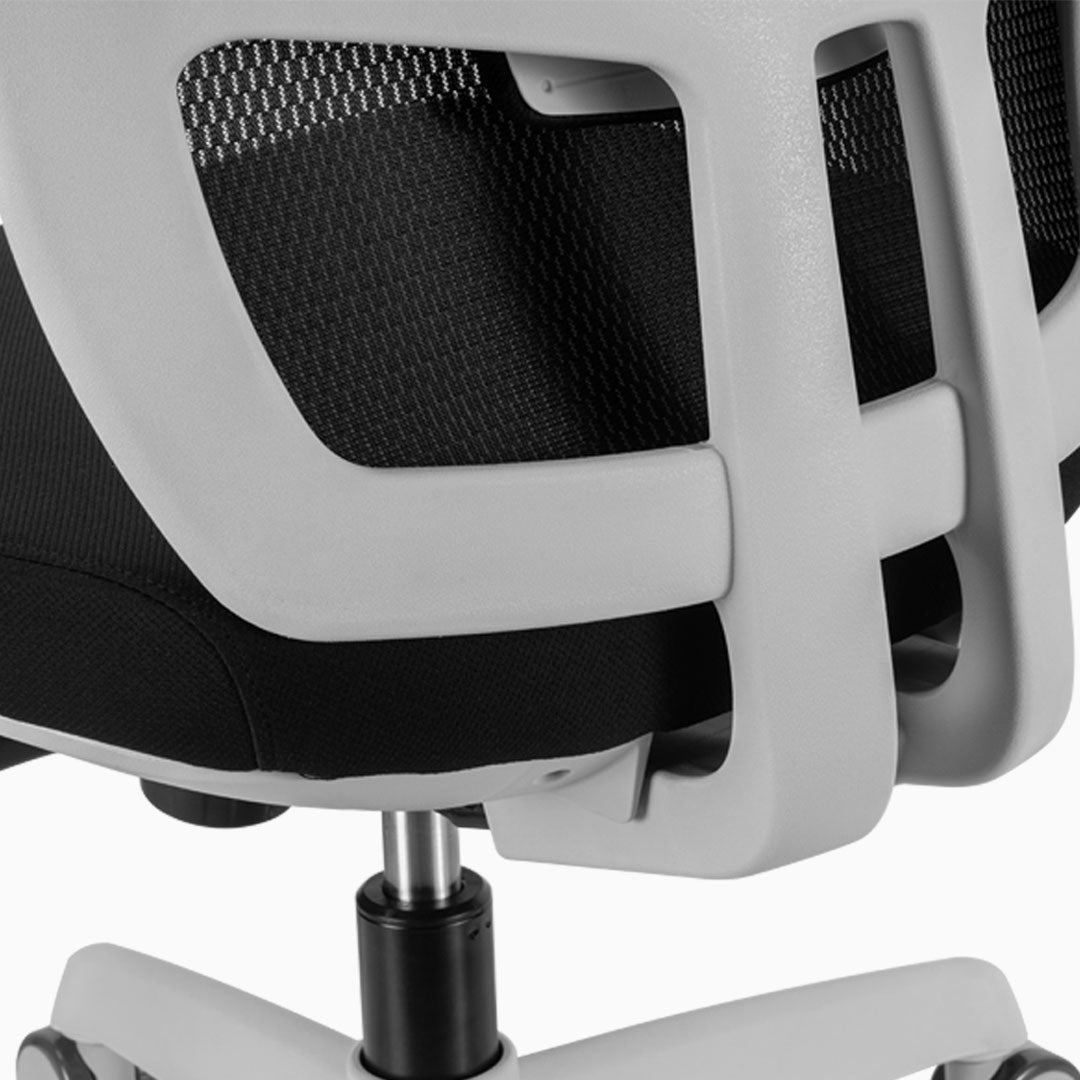 Desky Luminous Mesh Chair